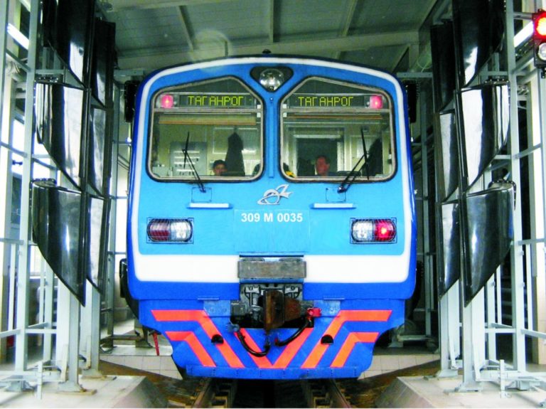 Train Wash Systems - Customized Wash Solutions