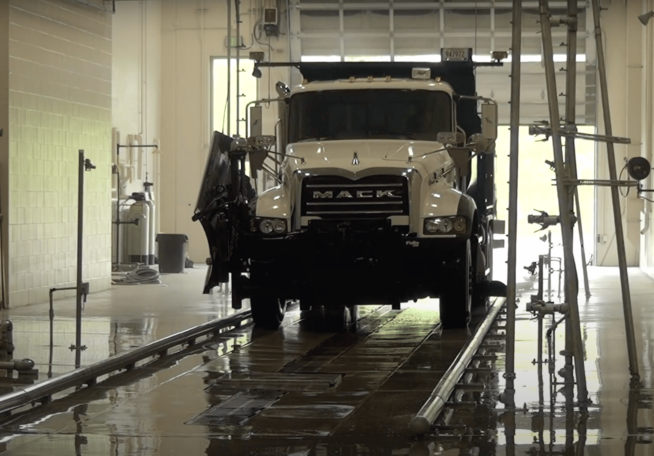 Transit Vehicle Wash Systems - Train & Bus Washing Expertise